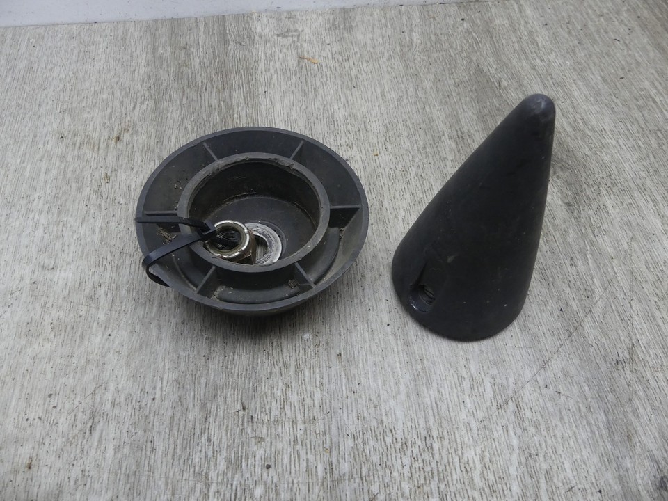 1983 Chrysler Force Outboard 85 HP Prop Propeller Mounting Hardware ...