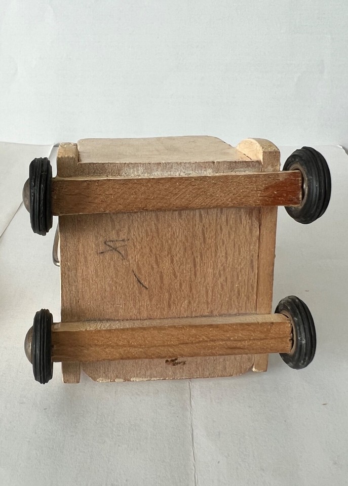 VINTAGE GERMAN WICKER/WOOD ITEMS FOR CACO DOLLS[1] STROLLER [1] PRAM [1 ...