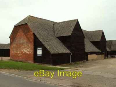 Photo 6x4 Barn at Clavering Hall Farm c2006 | eBay