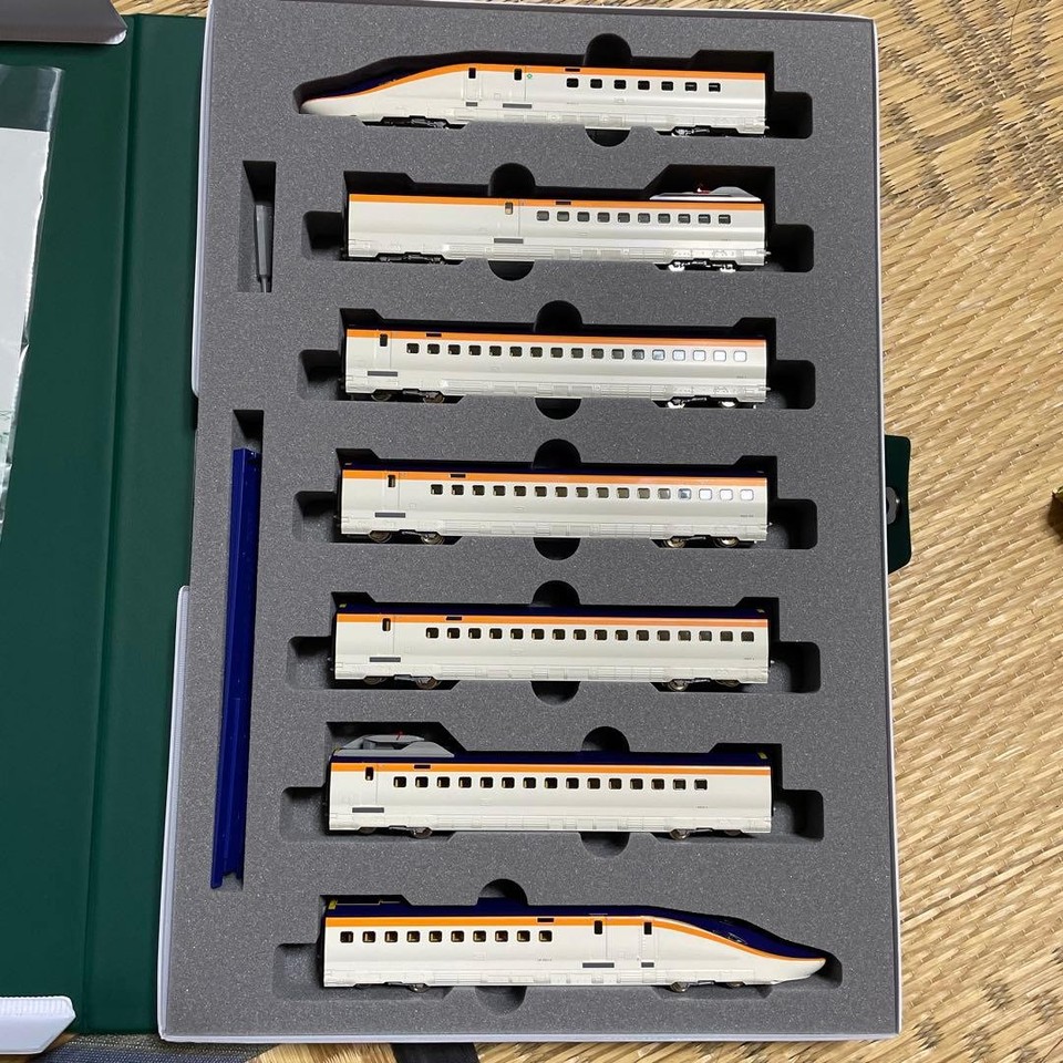 E8 Series Yamagata Shinkansen Tsubasa 7-Car Set KATO Railway Model N ...