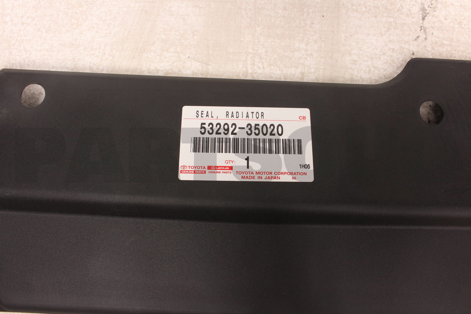 5329235020 Genuine Toyota SEAL, RADIATOR SUPPORT, UPPER 53292-35020 | eBay