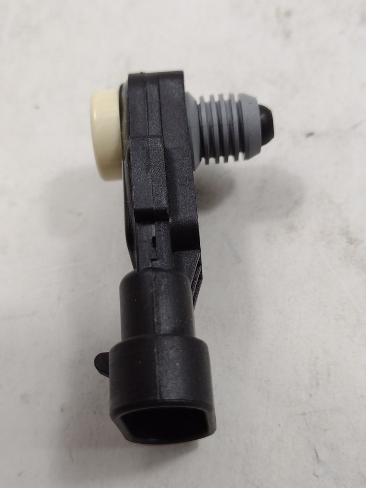 Genuine OEM Mopar 2011-2021 Chrysler Jeep Dodge Ram Fuel Vapor Sensor ...