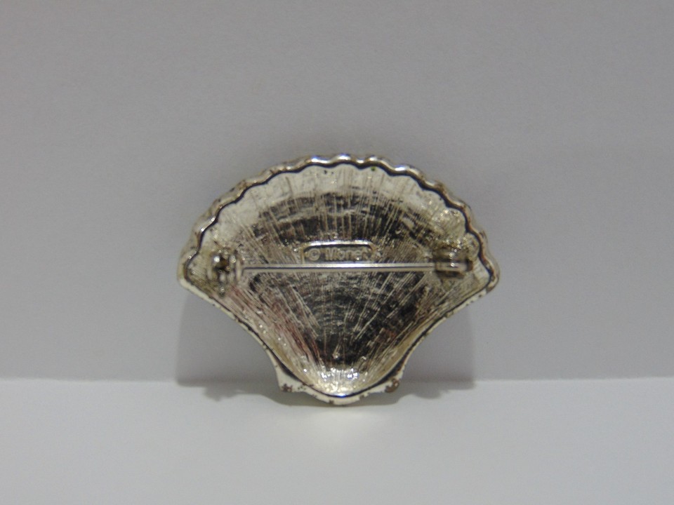 Vintage Monet Scallop Sea Shell Brooch Pin Blue And Green Stones Silver ...