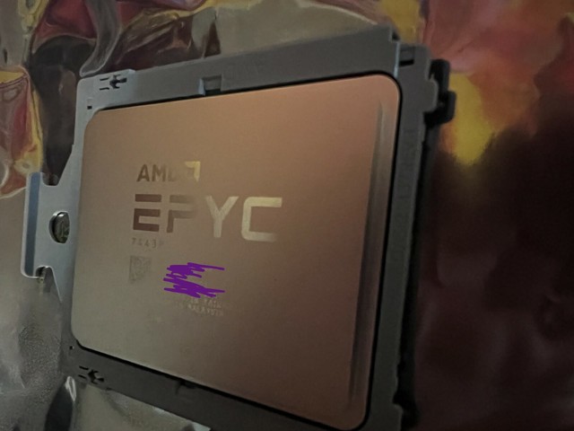 AMD Epyc 7402 Server Processor (3.35 GHz, 24 Cores, Socket SP3) Tray ...