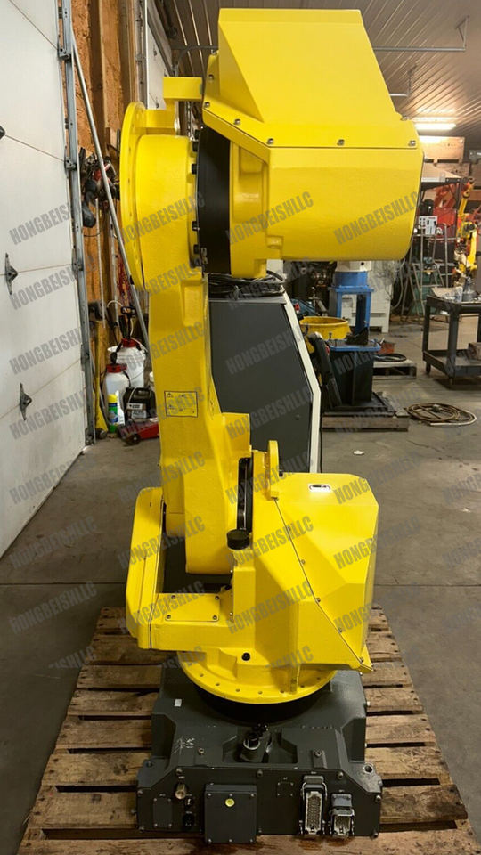 Fanuc M-710iC/70 Foundry Pro Robot R-30iA Controller Fanuc M710 Robot ...