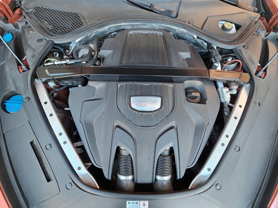 2021 Porsche Panamera 4 SPORT TURISMO - LOADED! - 1 OWNER - CLEAN ...