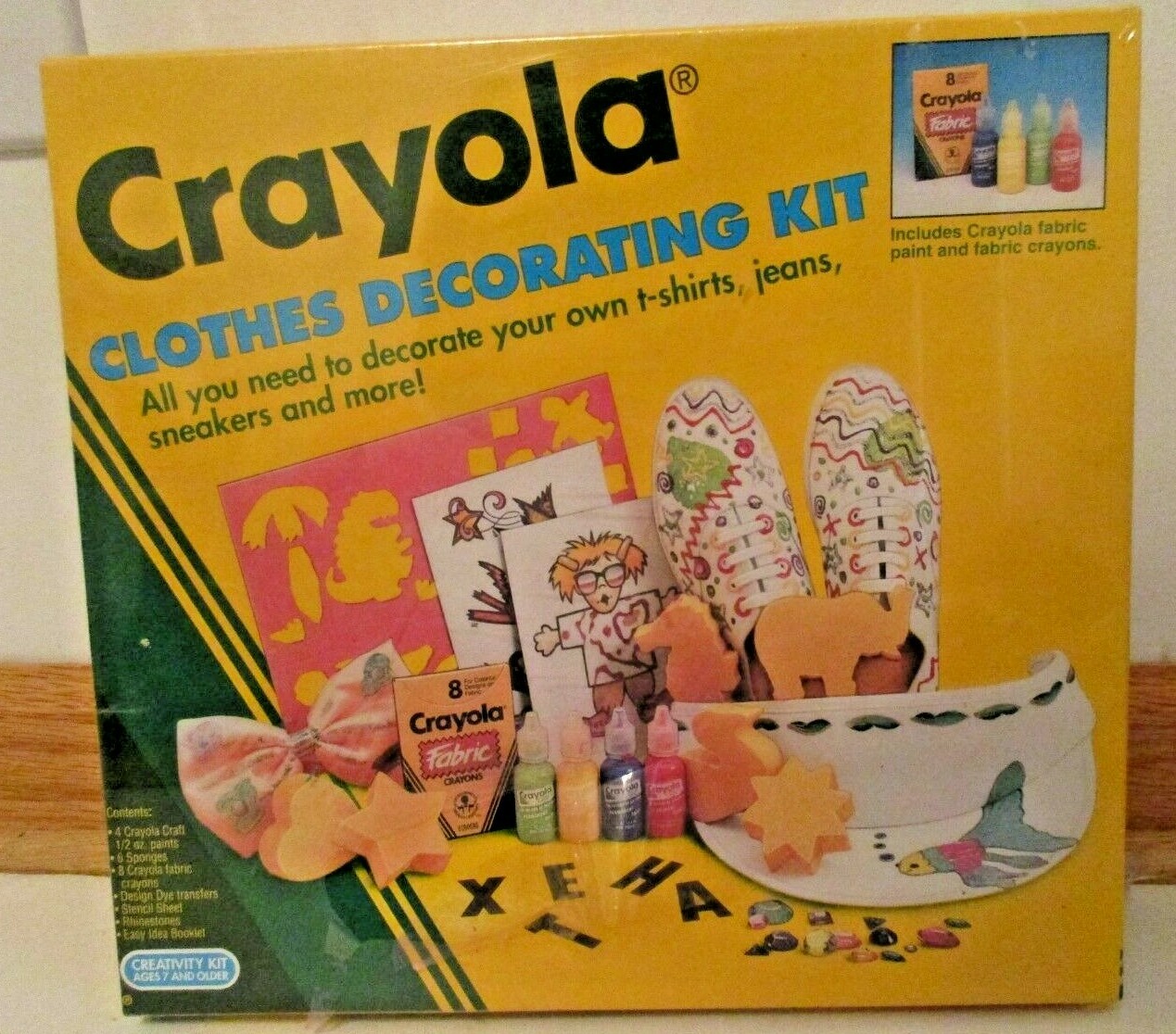 Crayola Clothes Decorating Kit Painting Kit Fabric Crayons and Paint | eBay