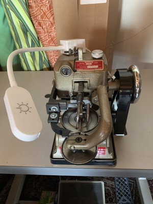 Sewing Machines - Fur Sewing Machine