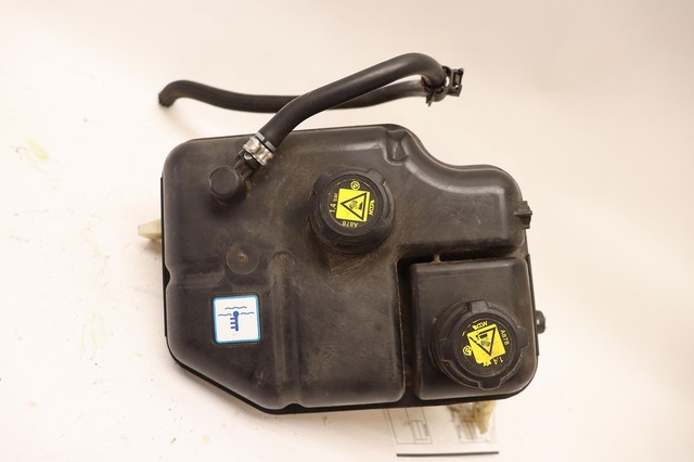 Maserati Quattroporte M156 Complete Coolant Tank (NEW) P/N 670031649 ...