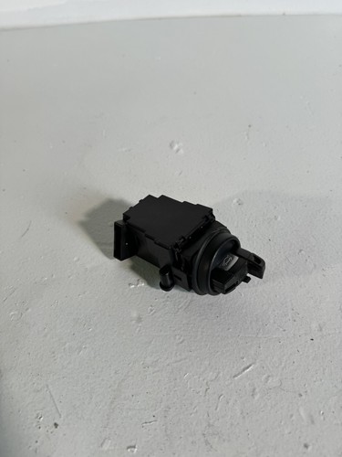 06-10 BMW E60 528i Ignition Key Slot | eBay