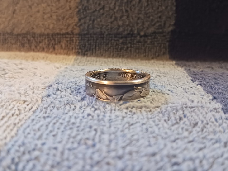 Wisconsin state 90% silver Washington Quarters, coin ring, size 9 2004 ...