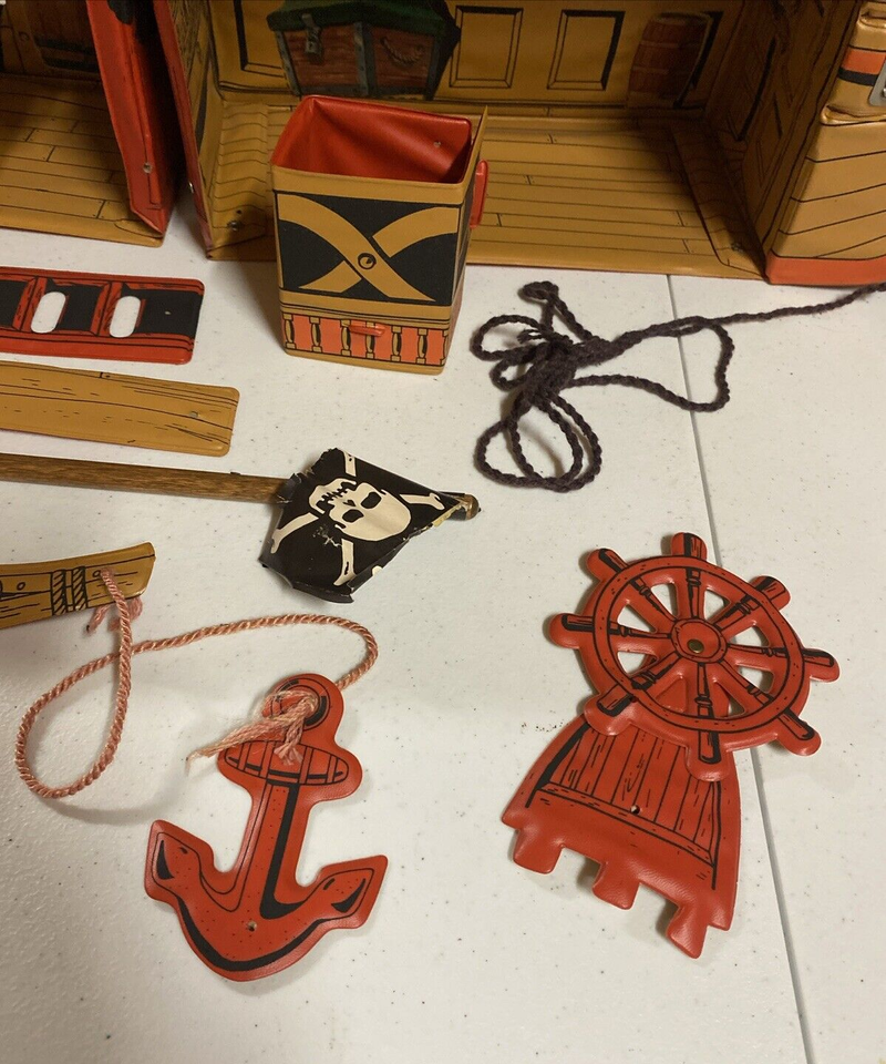 1973 MATCHBOX "Fighting Furies Pirate Ship" & Accessories LESNEY not ...