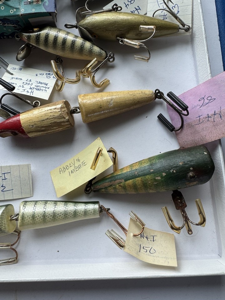 Vintage Lot 10 Fishing Lures H & I-A & I Wobbler Runt Go-Getter Hico ...