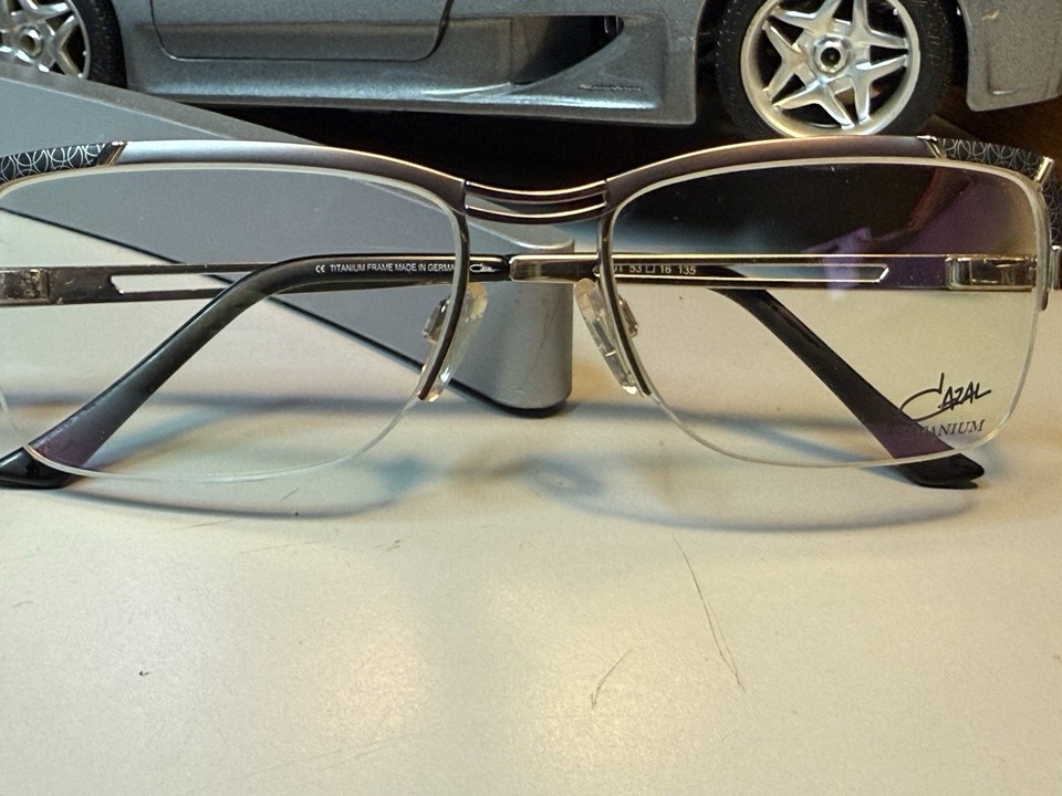 Cazal M4225 Titanium Women's Eyeglasses Frame C001 53 16 135 Germany | eBay