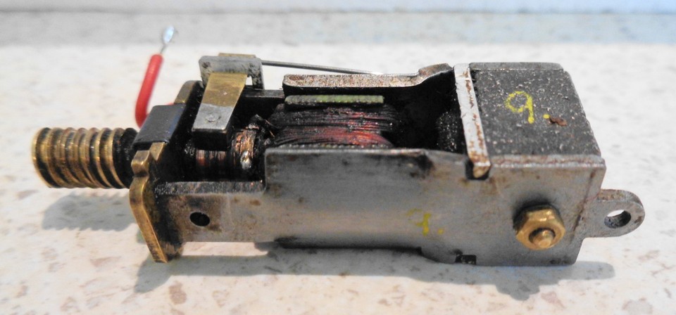 Vintage Tri-ang Mark IV XO4 Working Motor With Brush Lead & Clip - Lot ...