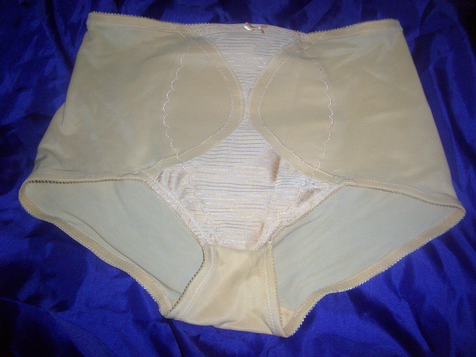 Herrliche hohe Glanz Nylon Miederhose Gr. 50 HAUT Mieder Panty ...