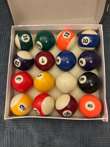 (16) Pool Billiard Balls 1-15 & The Cue Ball Boxed | eBay