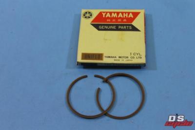 NOS Yamaha Piston Rings STD KS 1968-1969 YG5 1970-1971 G65 PART# 180 ...