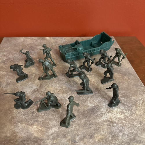 Vintage Marx Battleground Playset MARINES-G I Combat Lot Darker Green ...