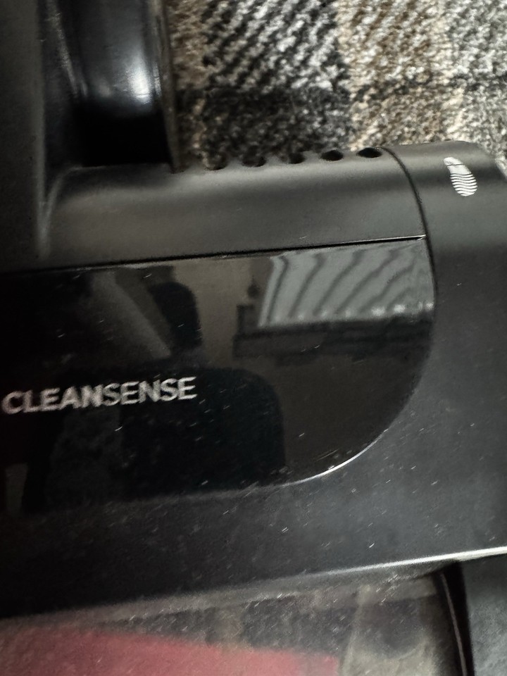 Shark Stratos Cordless Stick Vacuum Cleaner Pet Pro with Anti Hair Wrap ...