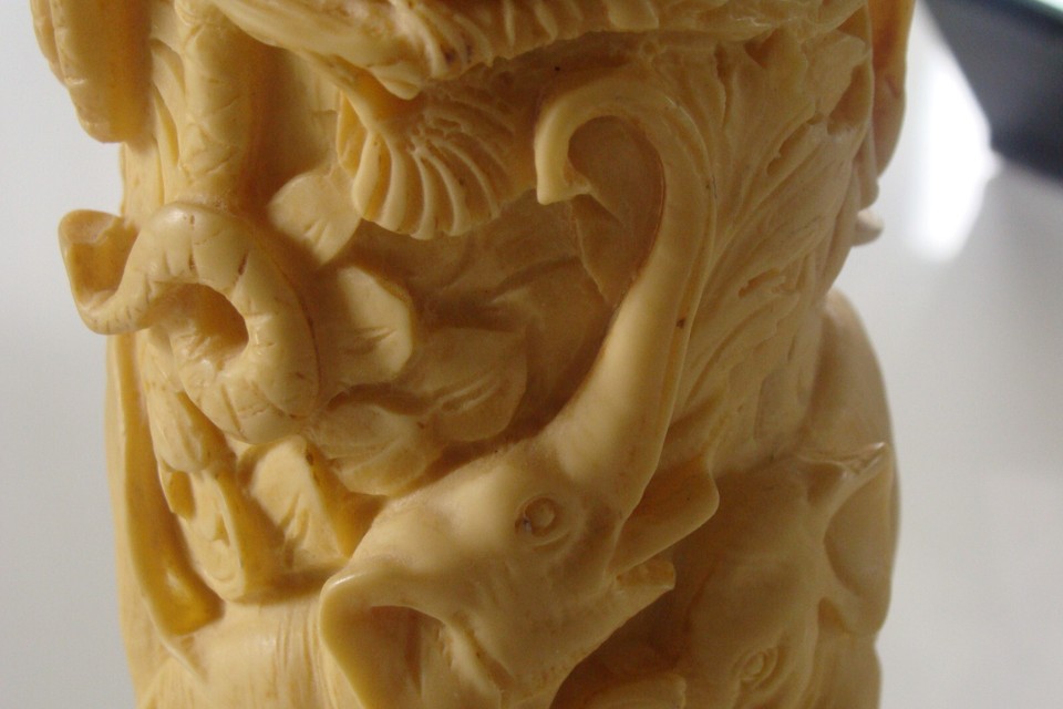 Défense d'éléphant,en résine sculptée,déco singes,animaux,imitation ...