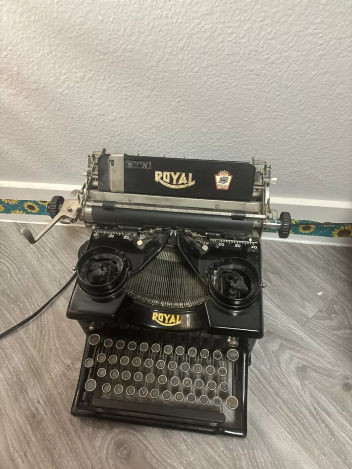 1933 Royal Model 10 Typewriter | eBay