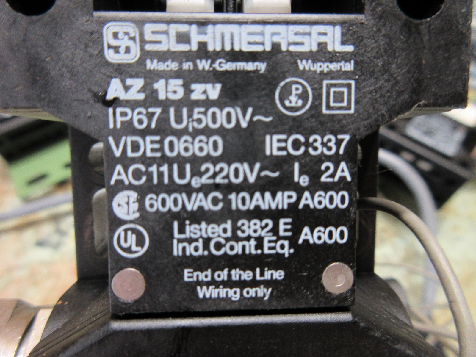 SCHMERSAL INTERLOCK SWITCH AZ 15 ZV IP67 U 500V VDE0660 IEC337 CNC WITH ...