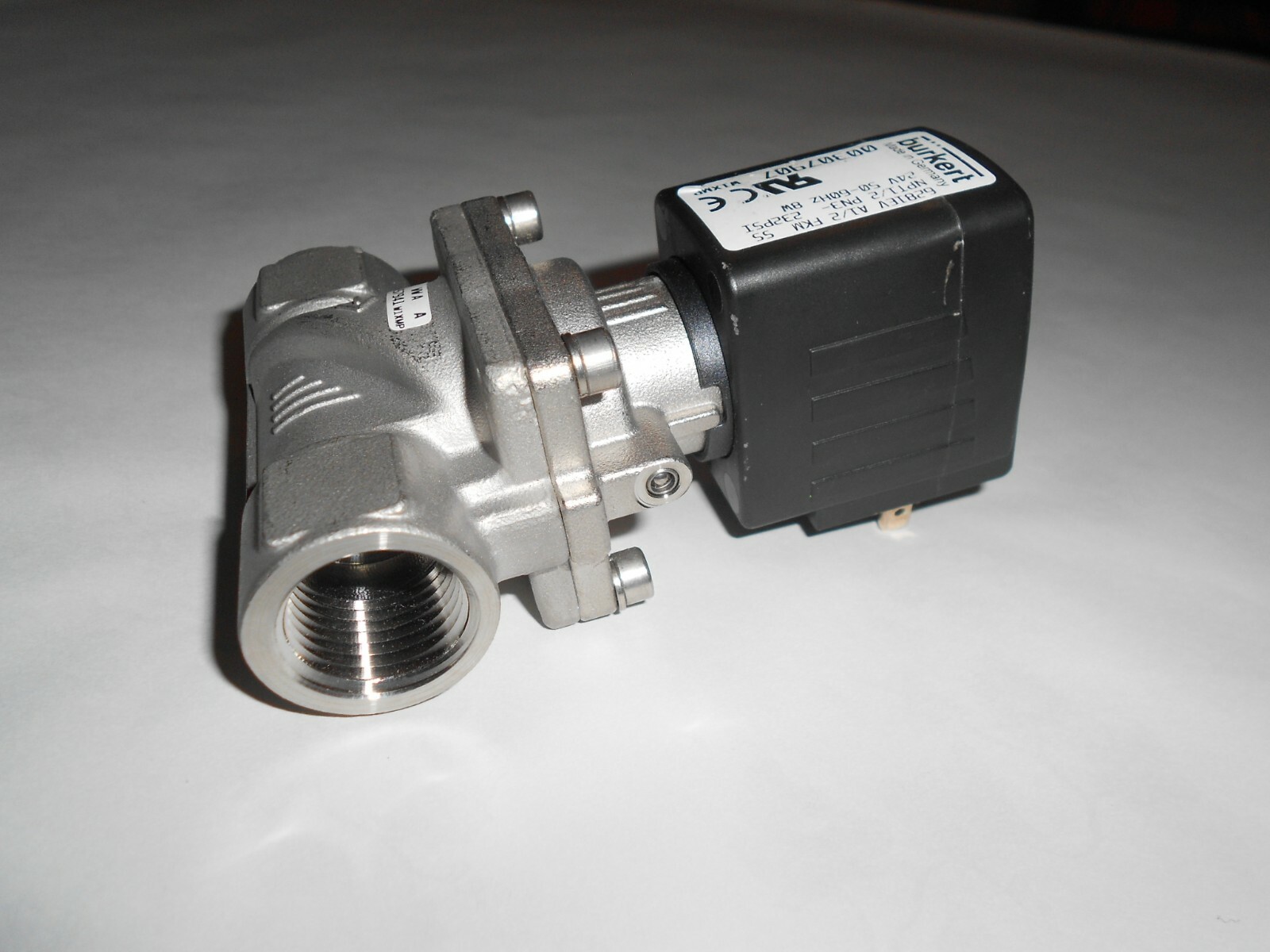 Bürkert 6281 EV Solenoid Diaphragm Valve for sale online | eBay