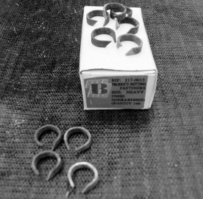 Box of 100 GALV Hog Ring Clips netting fasteners ties fencing | eBay UK