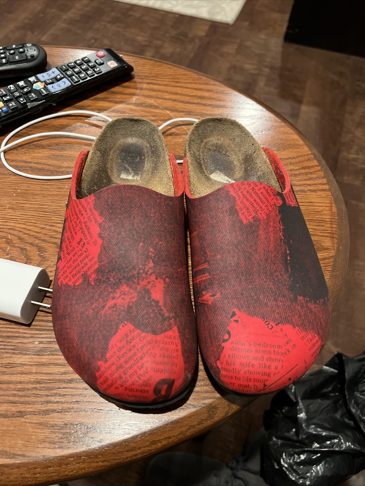Birkenstock Birkis Red print clogs/ mules size L8 M6 - Gem