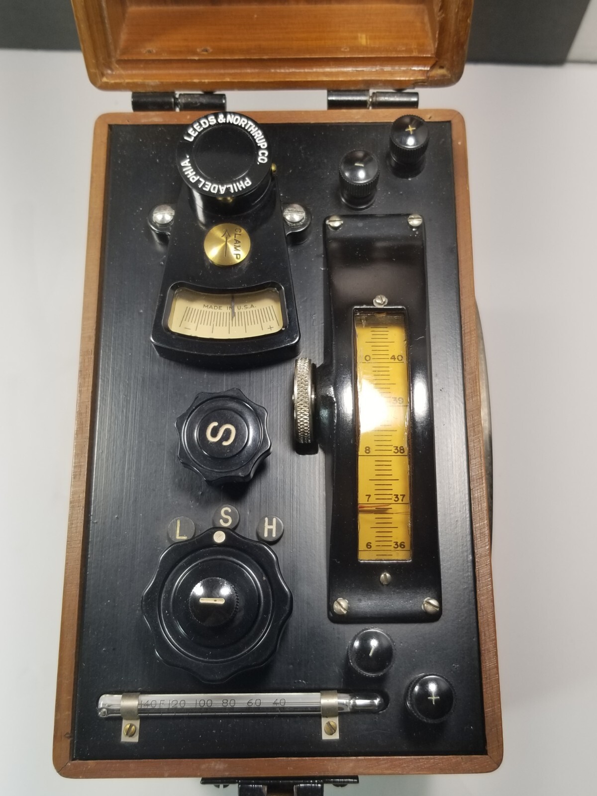 Vintage WWII Wheelco Co. Cased Potentiometer Scientific Instrument ...