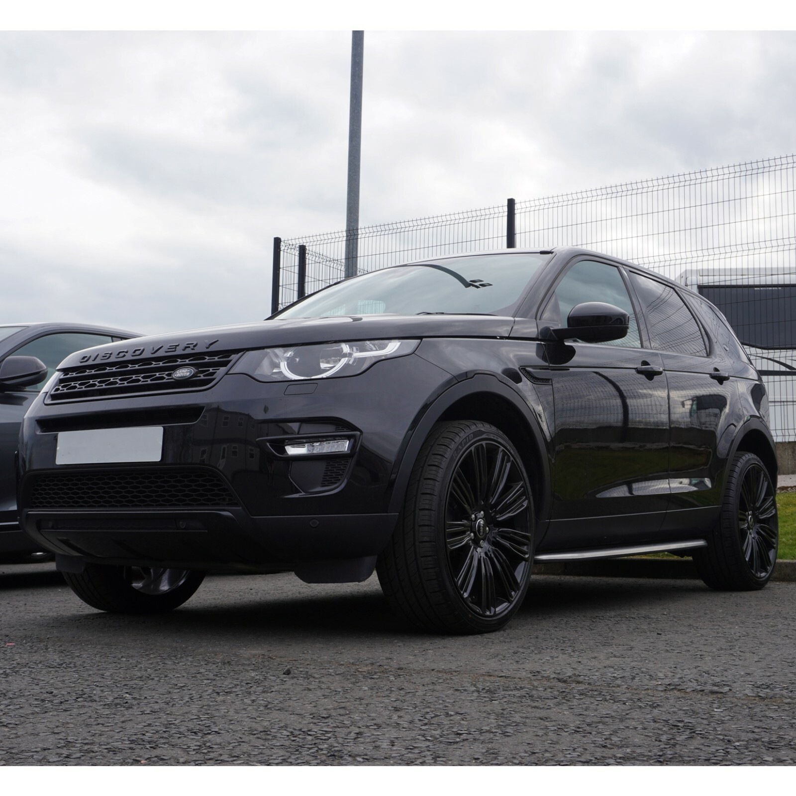 AFTERMARKET OEM STYLE SIDE STEPS FOR LAND ROVER DISCOVERY SPORT L550 ...