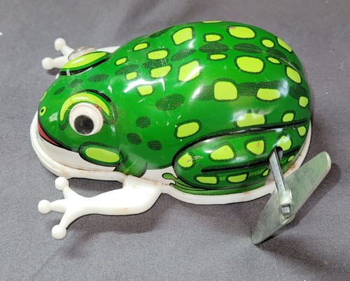 Vintage Tin Litho Wind Up Frog Wheels Rolls Toy Fun Toy | eBay