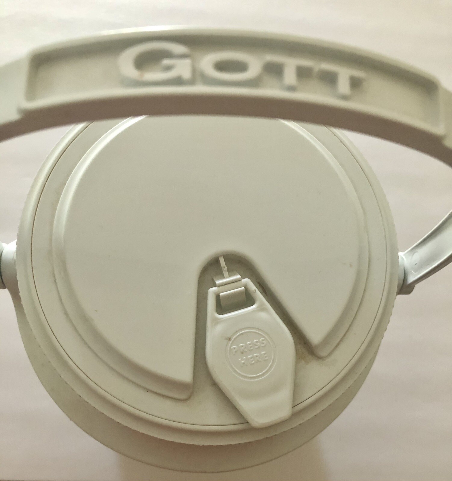 Vintage GOTT Model # 1502 Pizza Hut Water Cooler 1/2 Gallon Jug Red ...