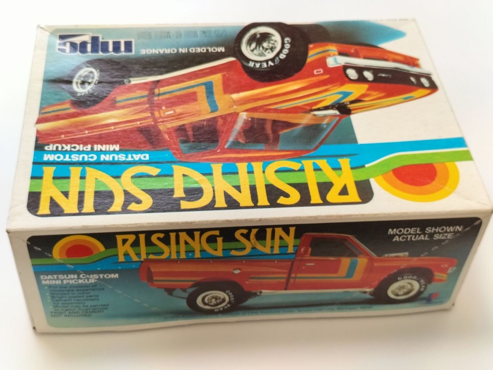 1980 MPC Truck Model Rising Sun Datsun Custom Pickup 1/25 scale ...
