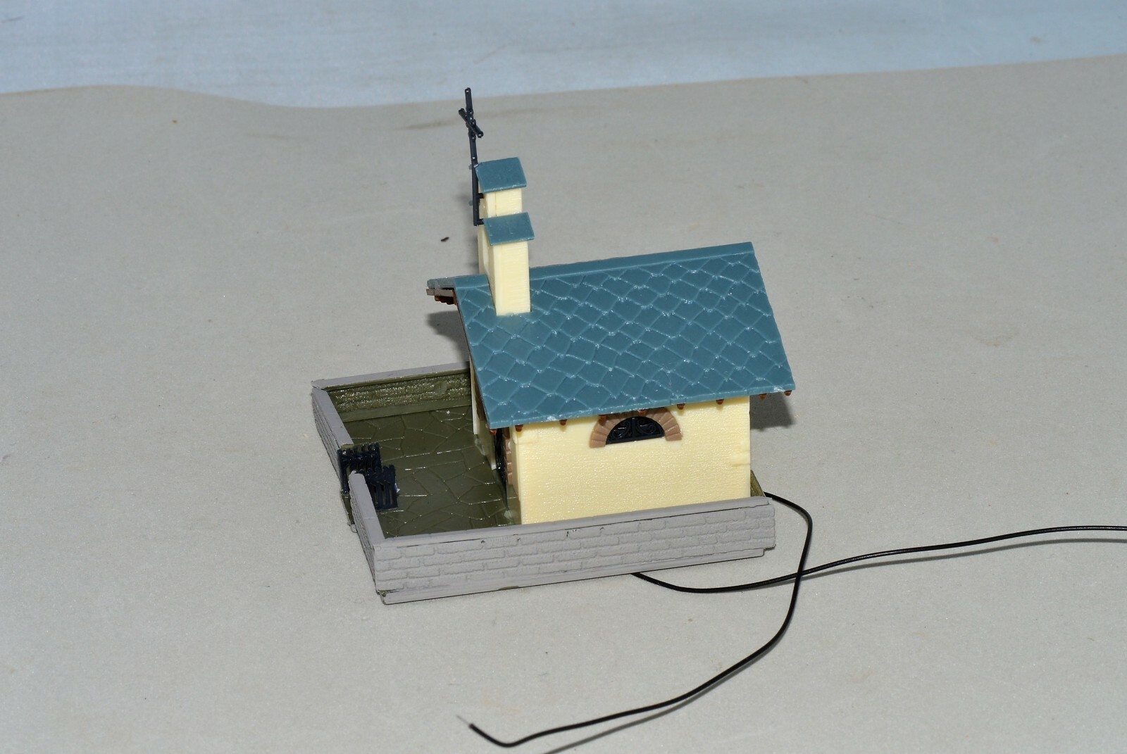 HO Scale Faller 130243 Bergkapelle Mountain Chapel Illuminated Pre ...