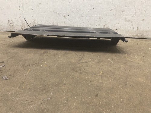 2005 International 4400 Battery Box Cover 3535374C2 (683-10175) | eBay