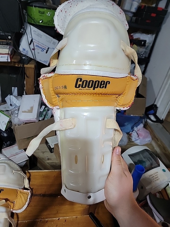 Vintage Cooper Hockey Shin Pads DG3S Very Cool Canada | eBay