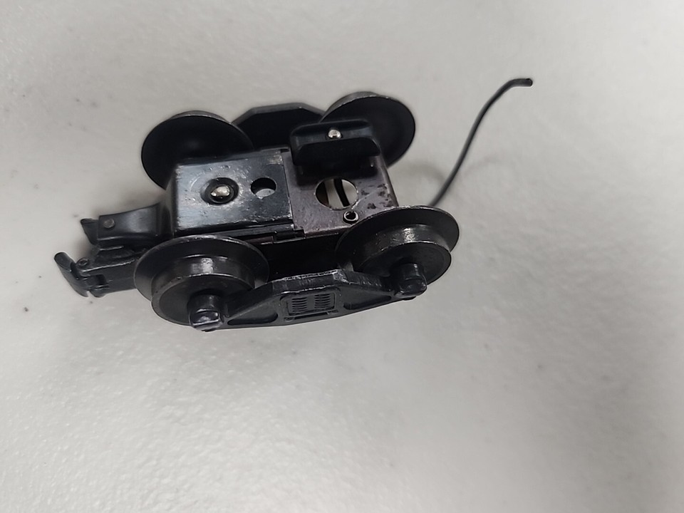 LIONEL PART-POST-WAR FREIGHT CAR TRUCK Staple End & Shoe For Operating ...