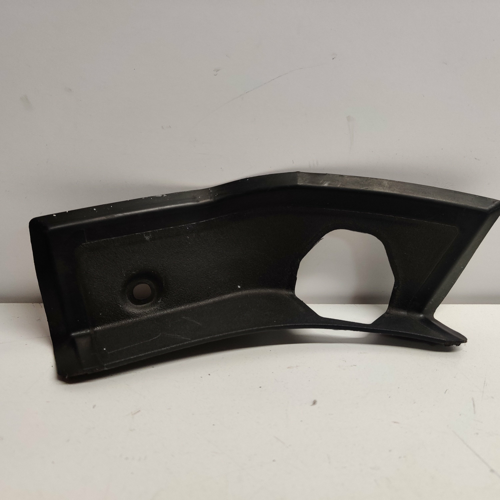 MERCEDES-BENZ C W204 C 250 Right D Pillar Cover Genuine a2046933633 | eBay