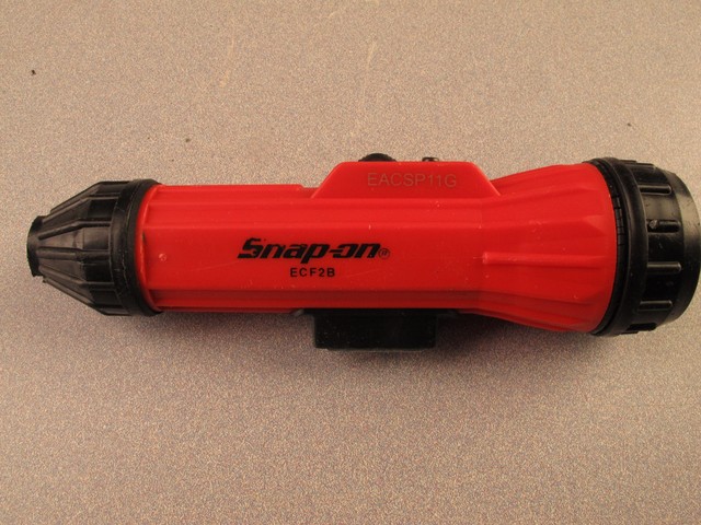 Snap-on Red Flashlight ECF2B Magnetic Holder and Loop Hanger for sale ...