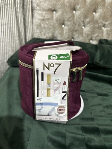 No7 Ultimate Cosmetic Collection 8 Piece Set with Velvet Case Gift Set ...