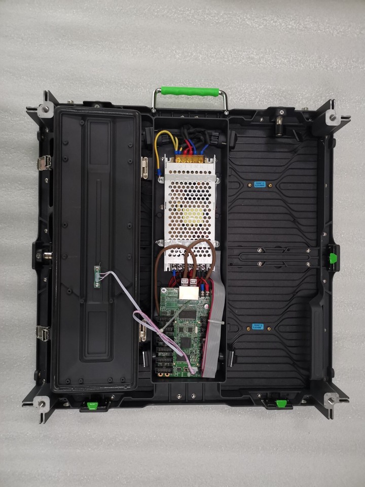 P3.91 Outdoor LED display for Bar KTV dj booth, restaurants, church ...