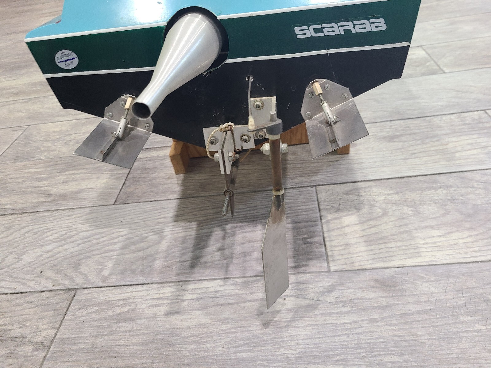 1987 Rc nitro ops 15cc motor Miami vice 55" Wellcraft Dumas model ...