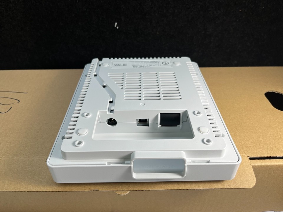 Epson ELPHD02 HDBT HDMI Display Transmitter/Control Pad W/ Accessories ...