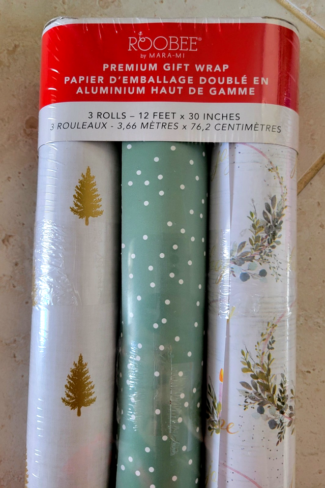 HOLIDAY GIFT WRAP Roobee Cupcakes & Cashmere Triple Roll Sets 30 Sq Ft ...