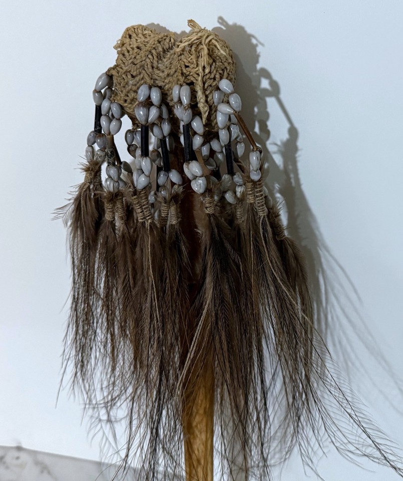 VINTAGE PAPUA NEW GUINEA CEREMONIAL STAFF / DAGGER WITH BONE, BEADS ...