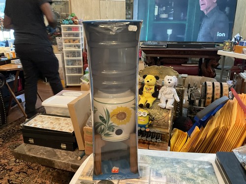 MINI CERAMIC CROCK FLORAL BEVERAGE DISPENSER & WATER BOTTLE w/ WOODEN ...