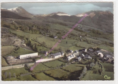 CPSM 63150 MURAT LE QUAIRE Vue générale aérienne village du Pessy Edt ...