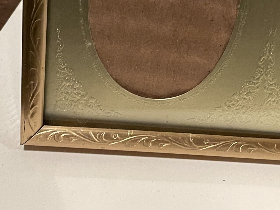 Vintage brass frame with embossed brass mat Photo Frames old easel 2 ...